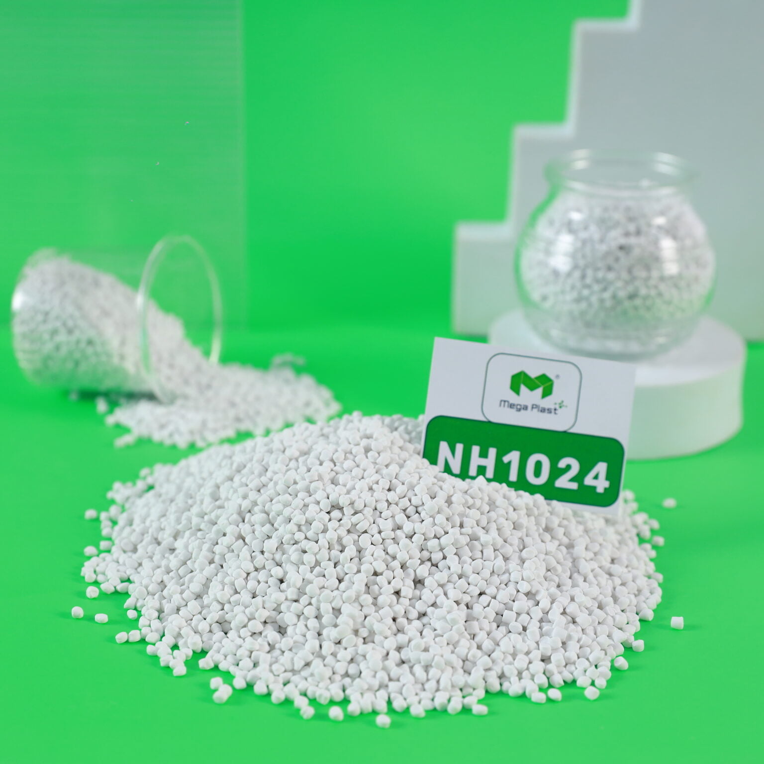 PE Filler Masterbatch For PE Blown Film – F261 (NH1024) - Megaplast