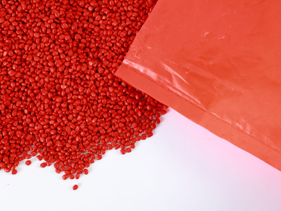 Red Masterbatch - Deep Red Pigmentation For Plastic Items